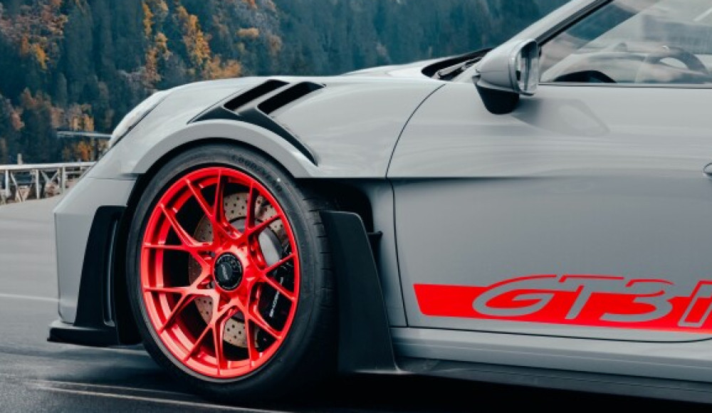 Goodyear puts the boots on Porsche 911 GT3 RS | Blog | ALL THINGS ...