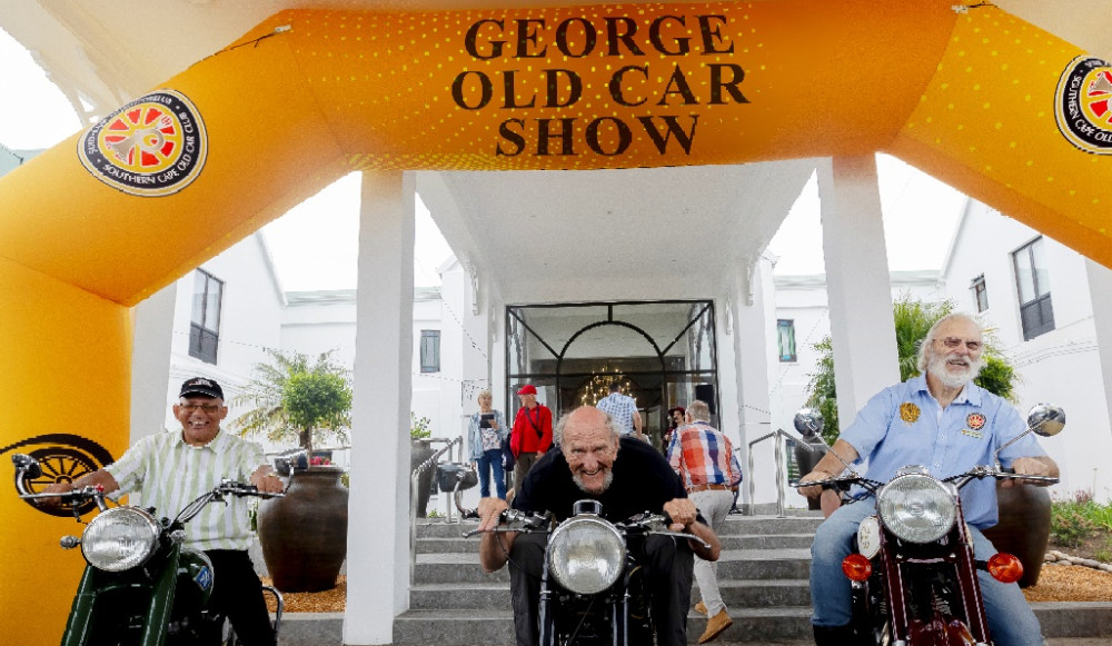 Bumper events add to George Old Car Show | Blog | ALL THINGS MOTORING ...